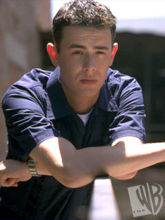 Season 1 WB Logo Promo pics - ros s2 07 - RoswellOracle Gallery